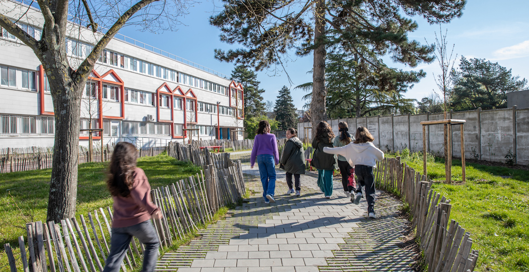 Une cour "oasis" pour une fraîcheur de vivre - Seine-Saint-Denis - L ...